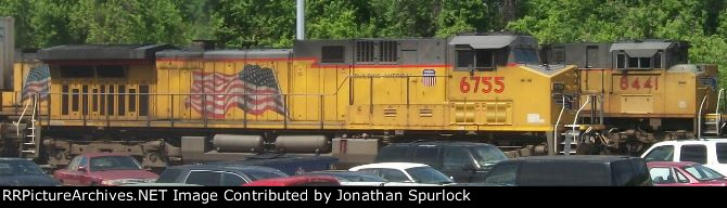 UP 6755, engineer's side view